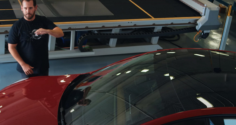 Tesla revela uno de sus secretos: se presenta el Tesla Glass - Planeta Red