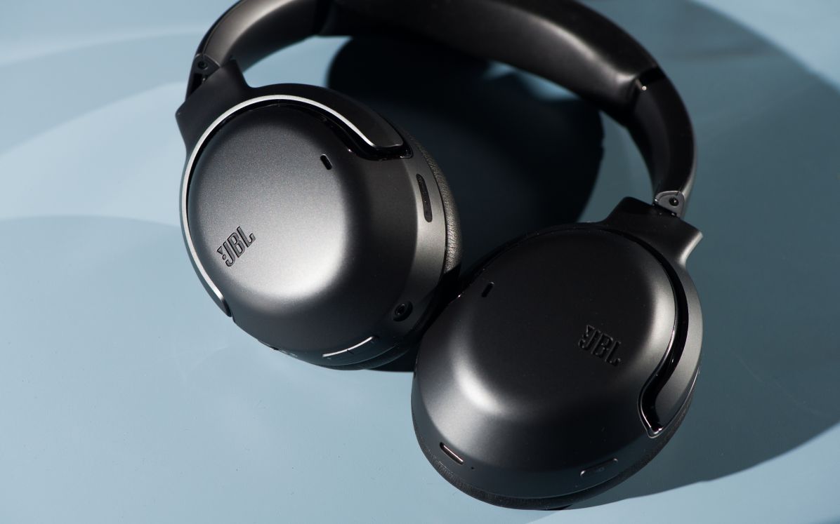 [Análisis-Review[ JBL Tour One: Características y precio